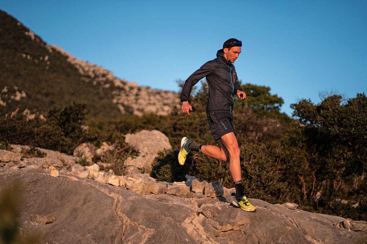 8 exercices simples et efficaces pour renforcer vos ischios tout en ...